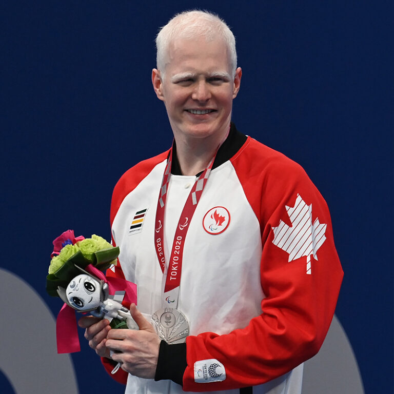 Team of 20 Para swimmers nominated to Paris 2024 Canadian Paralympic ...